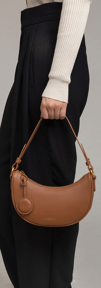 Crescent Moon Bag – Moonshaft｜Official Online Store | Leather Handbags ...