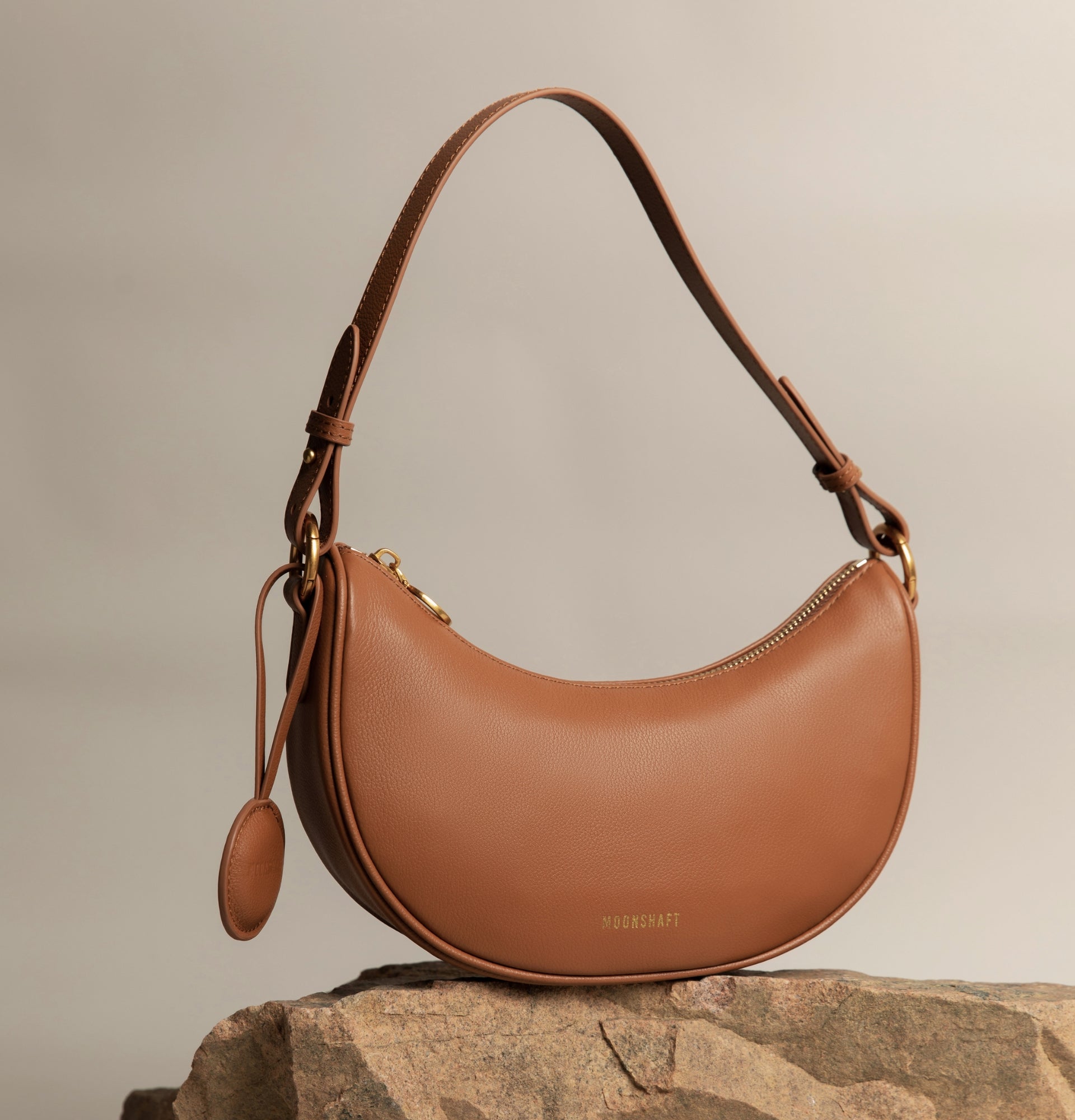 Crescent Moon Bag – Moonshaft｜Official Online Store | Leather Handbags ...